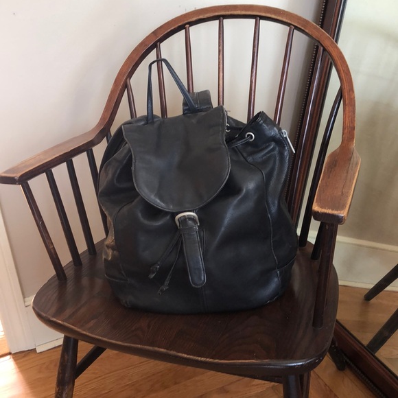 Kenneth Cole | Bags | Vintager Kenneth Cole Leather Backpackrucksack ...